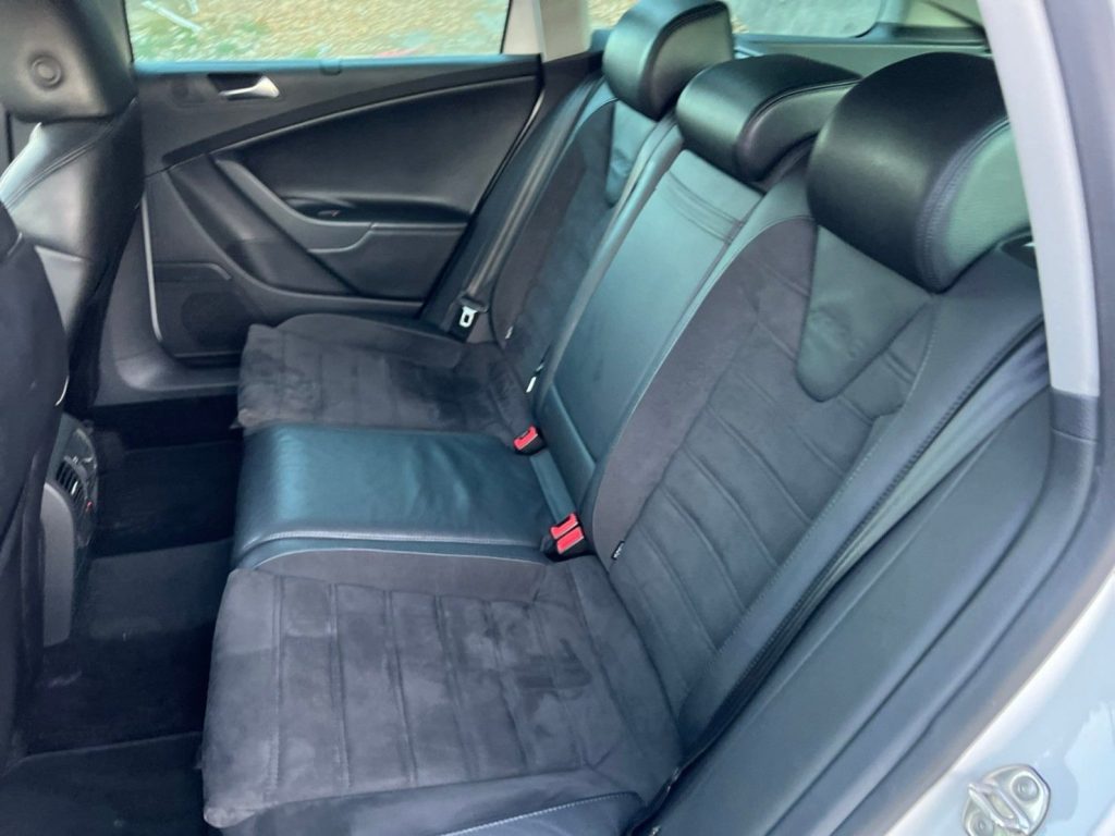 2010 Volkswagen R36 Passat Estate Fresh Import Rare White Solar Panel ...