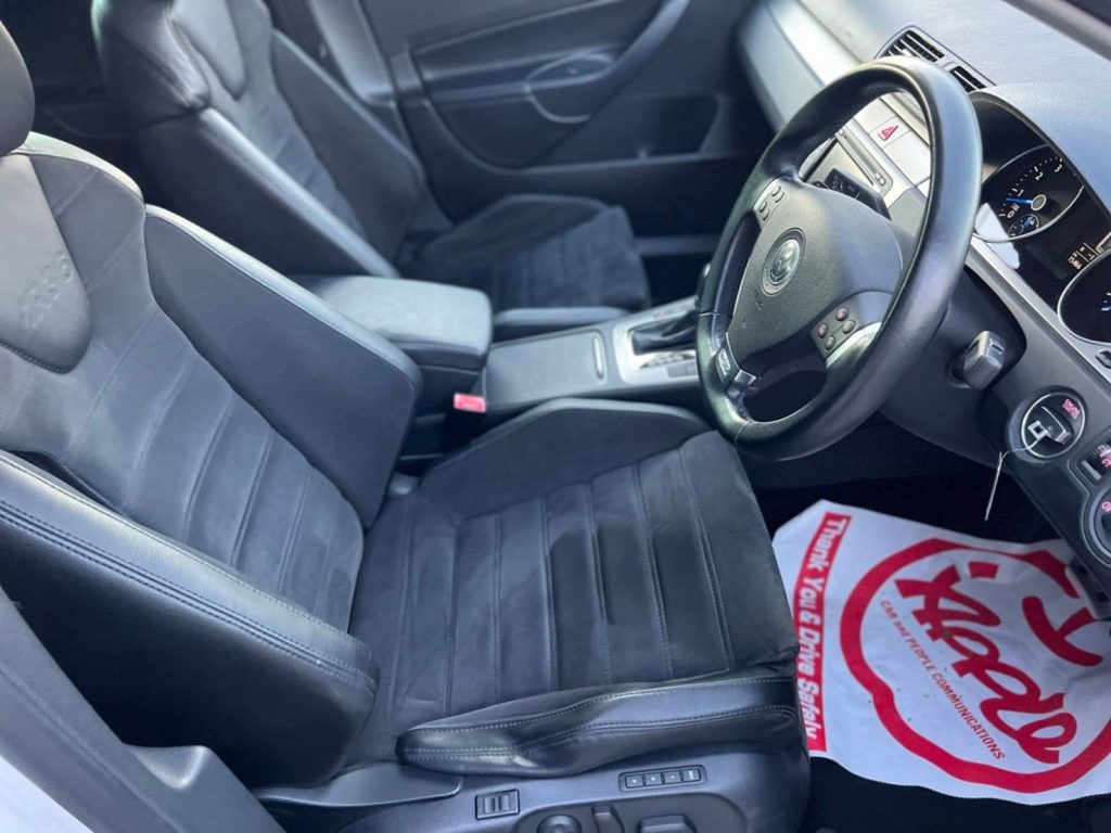 2010 Volkswagen R36 Passat Estate Fresh Import Rare White Solar Panel ...