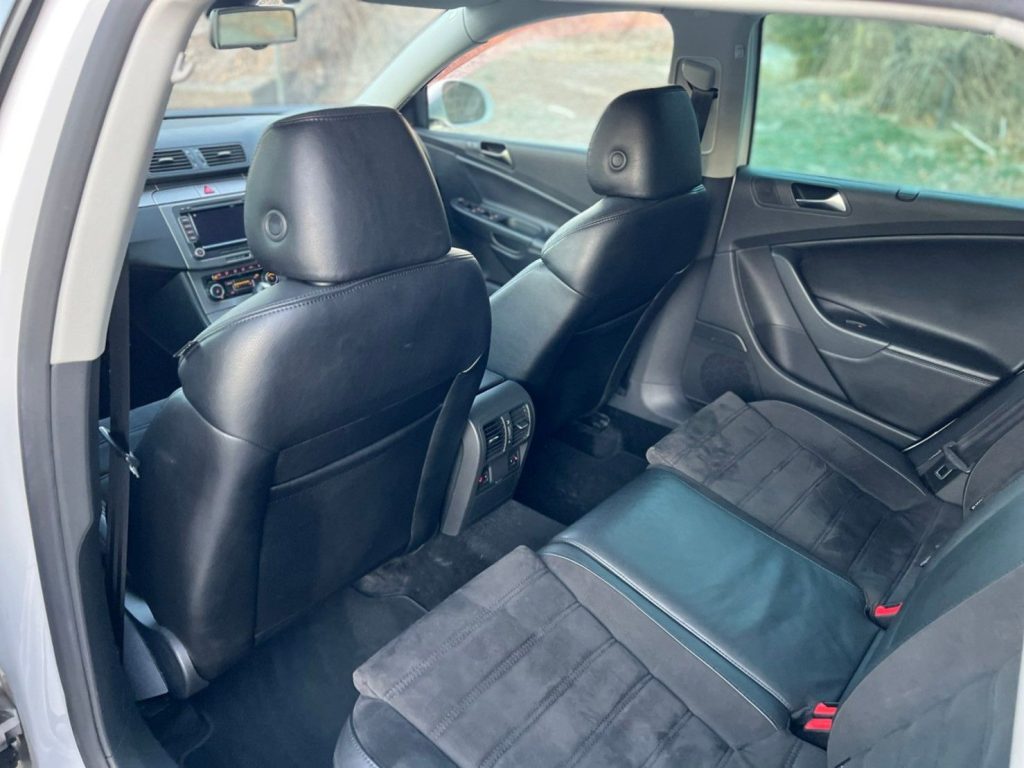 2010 Volkswagen R36 Passat Estate Fresh Import Rare White Solar Panel ...