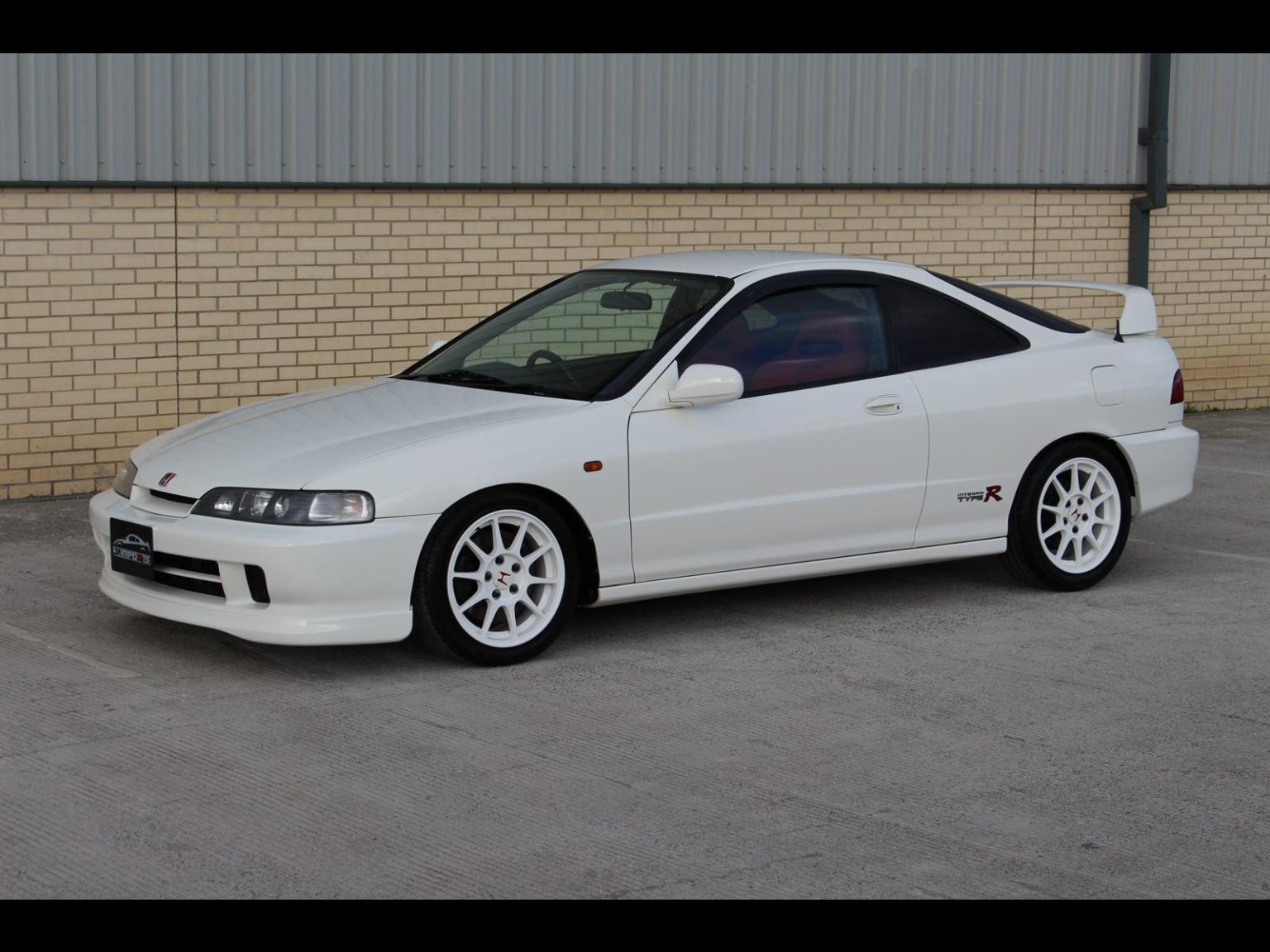2000 Honda Integra Type R DC2 JDM Model - JM Imports