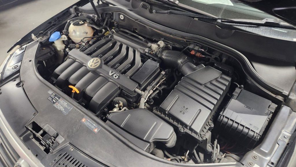 2009 Volkswagen R36 Passat Estate Fresh Import Grade 4 Low Miles - JM ...